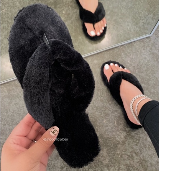 Shoes | Black Fur Flip Flop | Poshmark